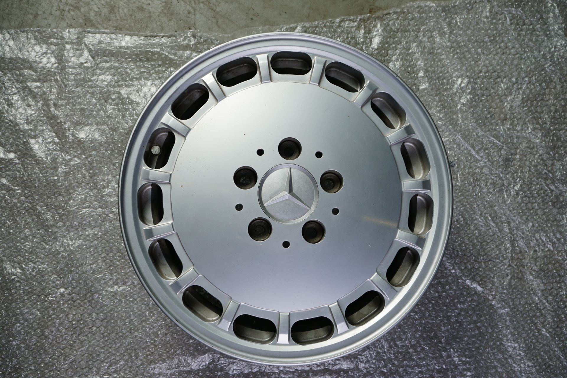 Scheibenrad 6.5Jx15 ET49 Mercedes-Benz A124 C124 S124 W124 Gullideckel ...